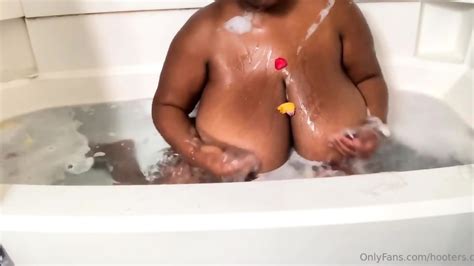 Onlyfans Hooters Queenn Eporner