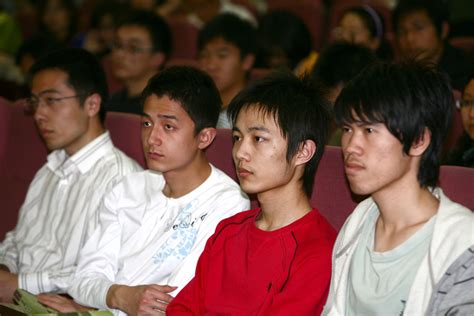 北京交通大学郑振铎学习研究会启动仪式暨弘扬郑振铎精神首场报告会成功举办 北京交通大学新闻网