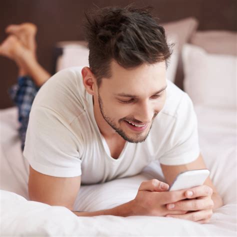 11 Signs He Wants You Badly Sexually Through Text So Syncd