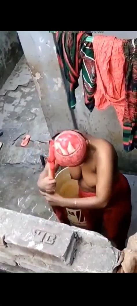 Sister Caught Bathing Thisvid Com