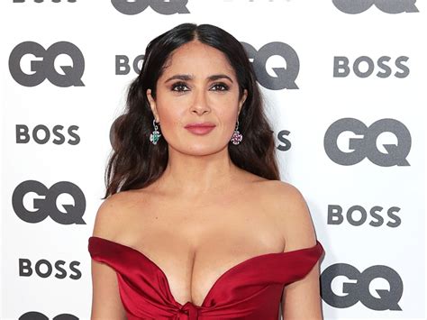 Salma Hayek Is Rocking A Glamorous New Hairstyle Photo