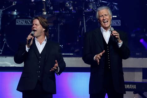 Bill Medley Toured The World With The Righteous Brothers Now Hes