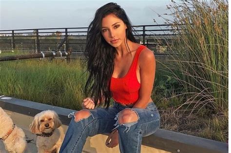 London Goheen Biography Age Height Weight Net Worth And More Inbloon