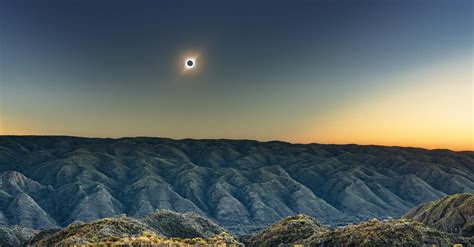 Interesting Photo Of The Day Solar Eclipse Totality