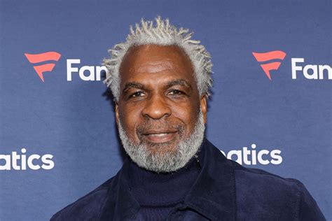 Who Is Charles Oakley Meet The Nba Star Married To Angela Oakley