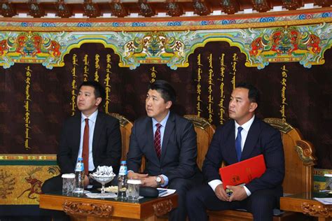 Монгол Улсын Ерөнхийлөгч У Хүрэлсүх Япон Улсын Элчин сайдыг хүлээн авч уулзав