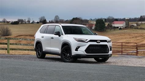 2026 Toyota Grand Highlander Hybrid Nightshade Quick Spin