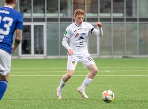 Roysni Fo Viborg Hevur Selt Martin Agnarsson