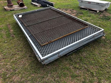 Assorted Wire Panels Gavel Roads Online Auctions