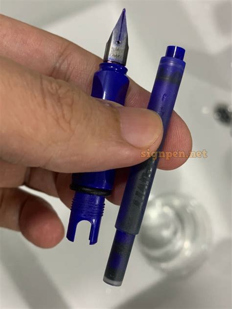 라미 만년필 세척 그리고 잉크 카트리지 교체 싸인펜의 Lifelog