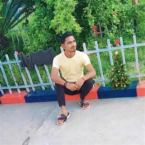 Rajput shahjahanpur up27🦁🦁🦁🦁 (@thakur_hariom_singh_up_27) • Threads, Say more