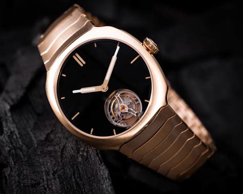 H Moser Unveils Black Hole Inspired Watch With Vantablack Dial Maxim