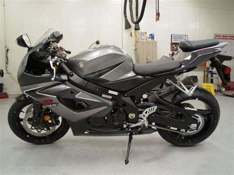 Suzuki Suzuki Gsx R 1000 Phantom Motozombdrivecom