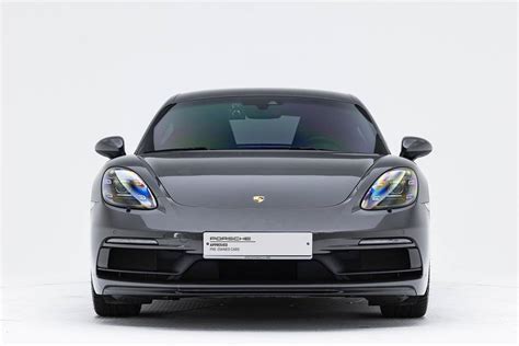 중고 포르쉐 718 Cayman Gts 을 를 포르쉐 센터 분당 판교 중고차 전시장 에서 구입