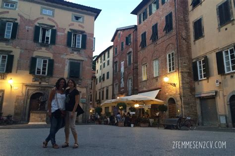 Italy Lucca Femmes En Cv