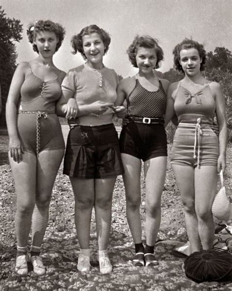 30 Vintage Photos That Defined 30s Swimwear ~ Vintage Everyday
