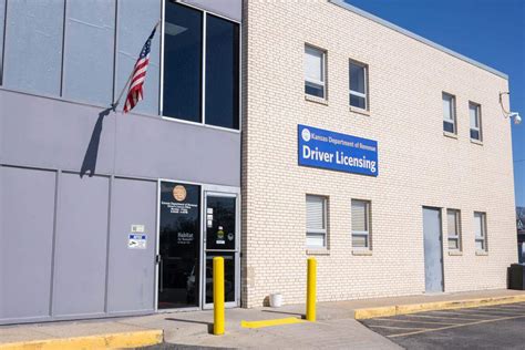 Whats Kansas Penalty For Driving Without A Valid License Kansas