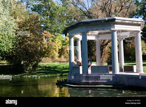 Saratoga Springs Mineral Water At Percy Cunningham Blog