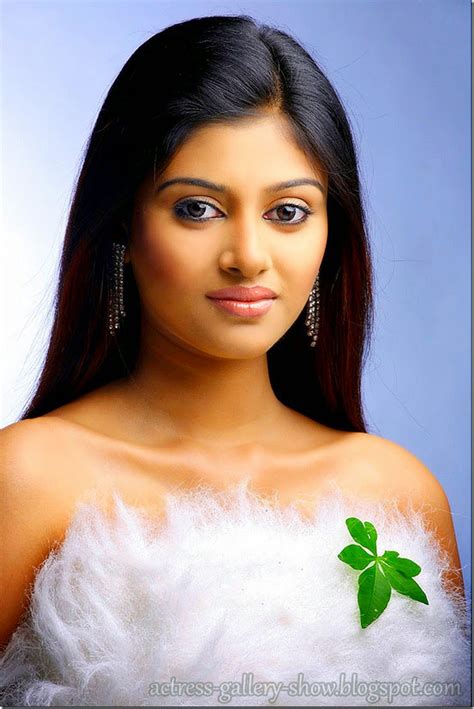 Actress Gallery Oviya Latest Cute Stills