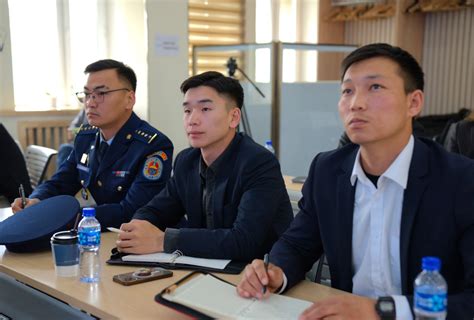 Нисгэгчгүй нисэх төхөөрөмж болох дрон технологийг хөгжүүлэх боломжийн талаар хэлэлцлээ