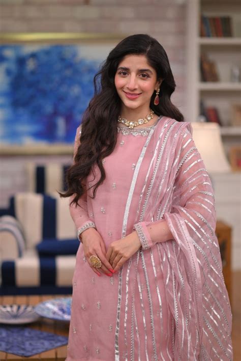 Why Is Mawra Hocane Missing From Television Reviewit Pk