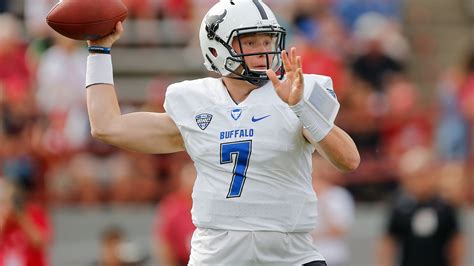 10 Bulls To Watch In 2020 Qb Kyle Vantrease News 4 Buffalo