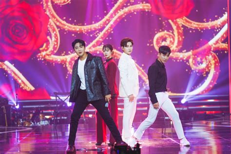 우리들 시리즈 3연속 히트트로트 명가됐다