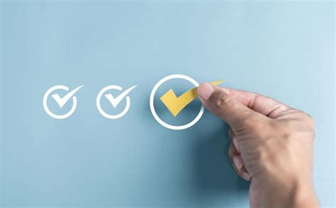 Premium Photo Checklist Business Target Marketing Planning With