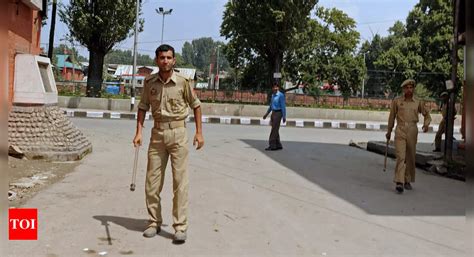Decolonisation Yes Lets Reform Our Police India News Times Of India