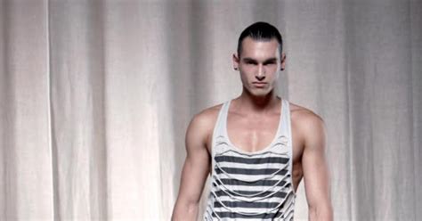 Marco S Á N D O R Tom Rebl Mi Nuevo Fetiché