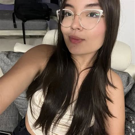 Sofia Fajardo Sofiiifajardo02 • Threads Say More