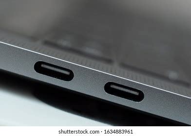 Macbook Speaker Images Stock Photos D Objects Vectors Shutterstock