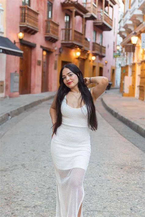 Garota Linda Puzzle Online