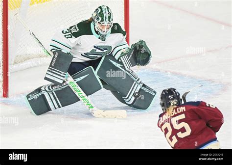 Montreal Victoires Lina Ljungblom 25 Shoots Against Boston Fleet Goaltender Emma Soderberg