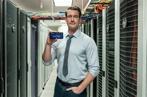 dan desjardins distributive removing barriers to digital transformation by making large scale