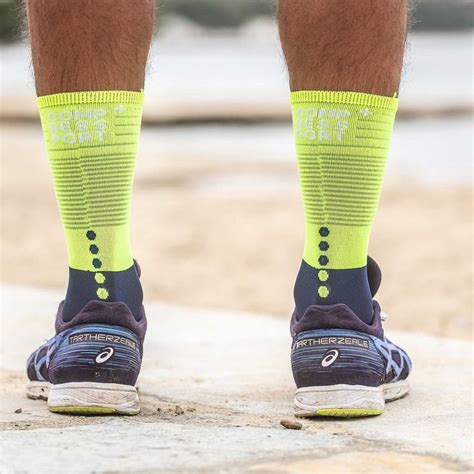 Носки компрессионные Compressport Mid Compression Socks, SS2020 860.00000