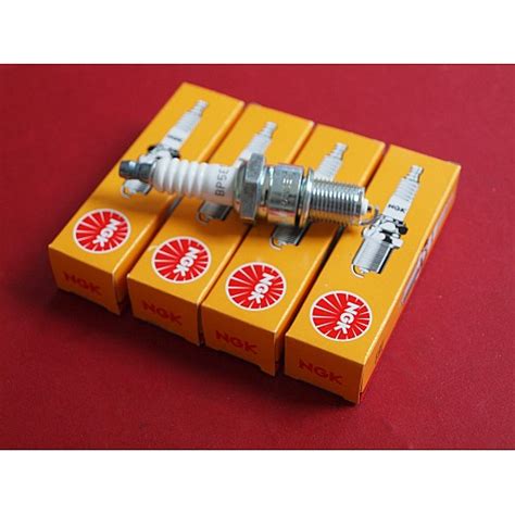NGK BP5ES 19.0 mm Reach Spark Plug Set (Set of 4 Plugs) BP5ES-Set4