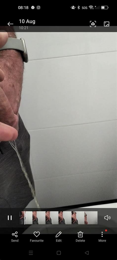 Pissing With Ya Mates R Brisbanestr8curious