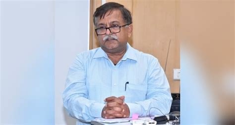 यूपी अपर मुख्य सचिव गृह अवनीश अवस्थी हुए रिटायर The Hindi Post