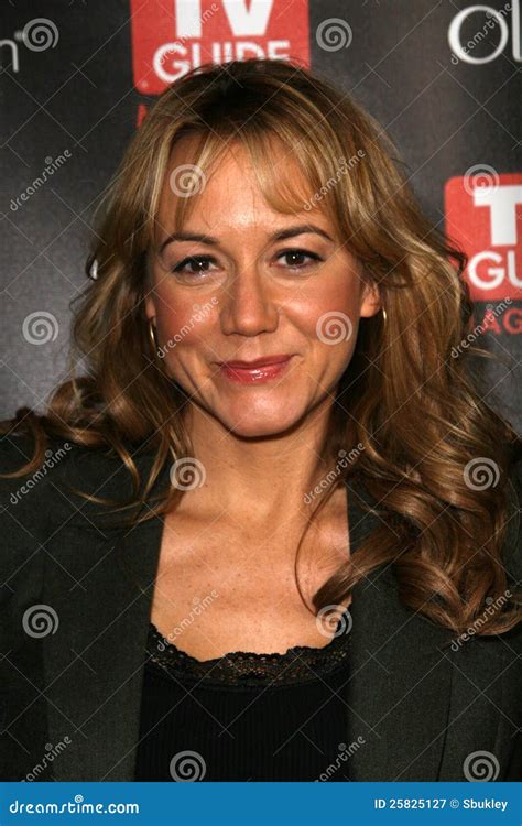 Megyn Price Elevator