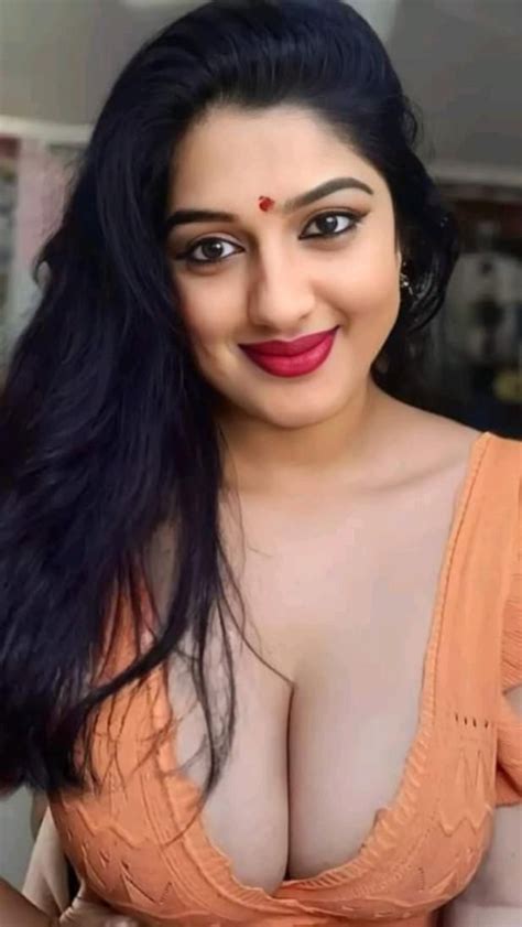 Beautiful Women Pictures Beautiful Women Videos Cute Beauty Costumes Curvy Girl Fashion