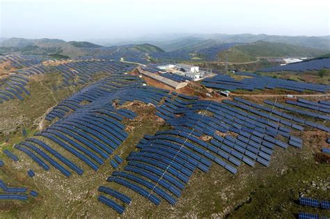 半柔性光伏组件：绿色能源的新星光伏百科