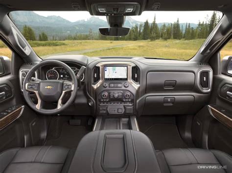 Review The 2021 Chevrolet Silverado 1500 Duramax Diesel Provides