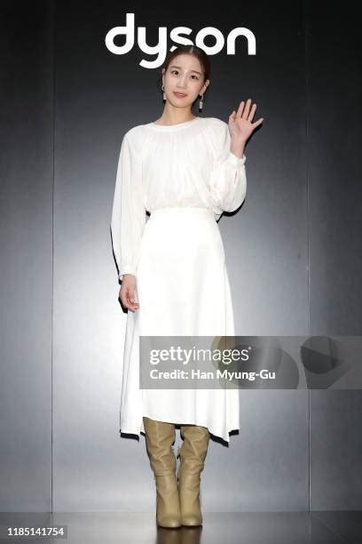 Jang Hee Ryung Photos And Premium High Res Pictures Getty Images