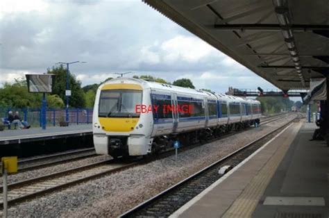 Photo Class 168 Dmu Turbo 168208 Flies Through The Middle Road At