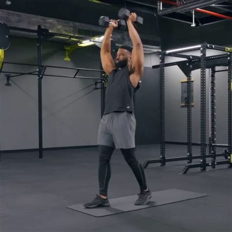 How To Do Leg Raises Video Form Muscles Worked Tips Zing Coach