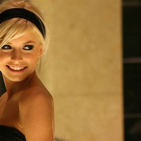 X Resolution Lena Gercke Blonde Eyes X Resolution Wallpaper Wallpapers Den