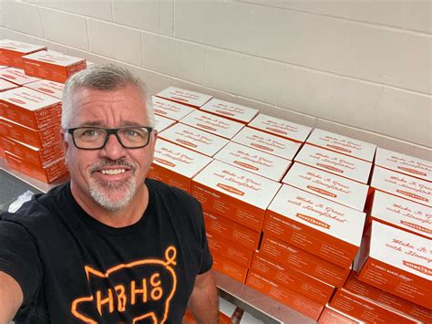 Jeff Madden on LinkedIn: Delivering box lunches, 175 at a time. You need more? You need less? We…