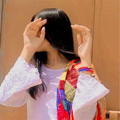 Hidden Face Dps For Girls For Whatsapp And Facebook Beautiful You