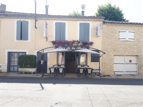 Bar Café De La Baïse Commerces à Condom Tourisme Gers Gascogne
